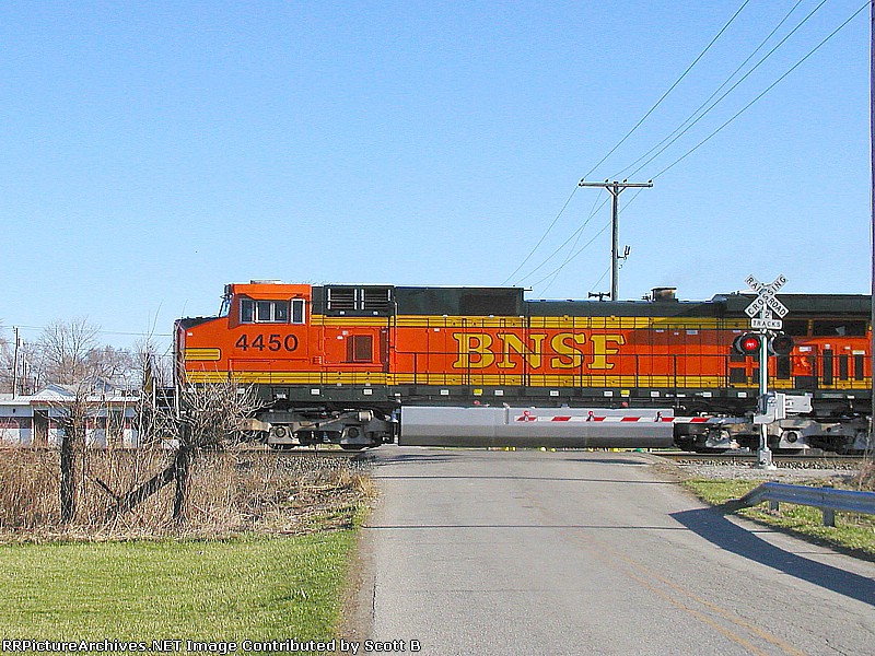 BNSF 4450